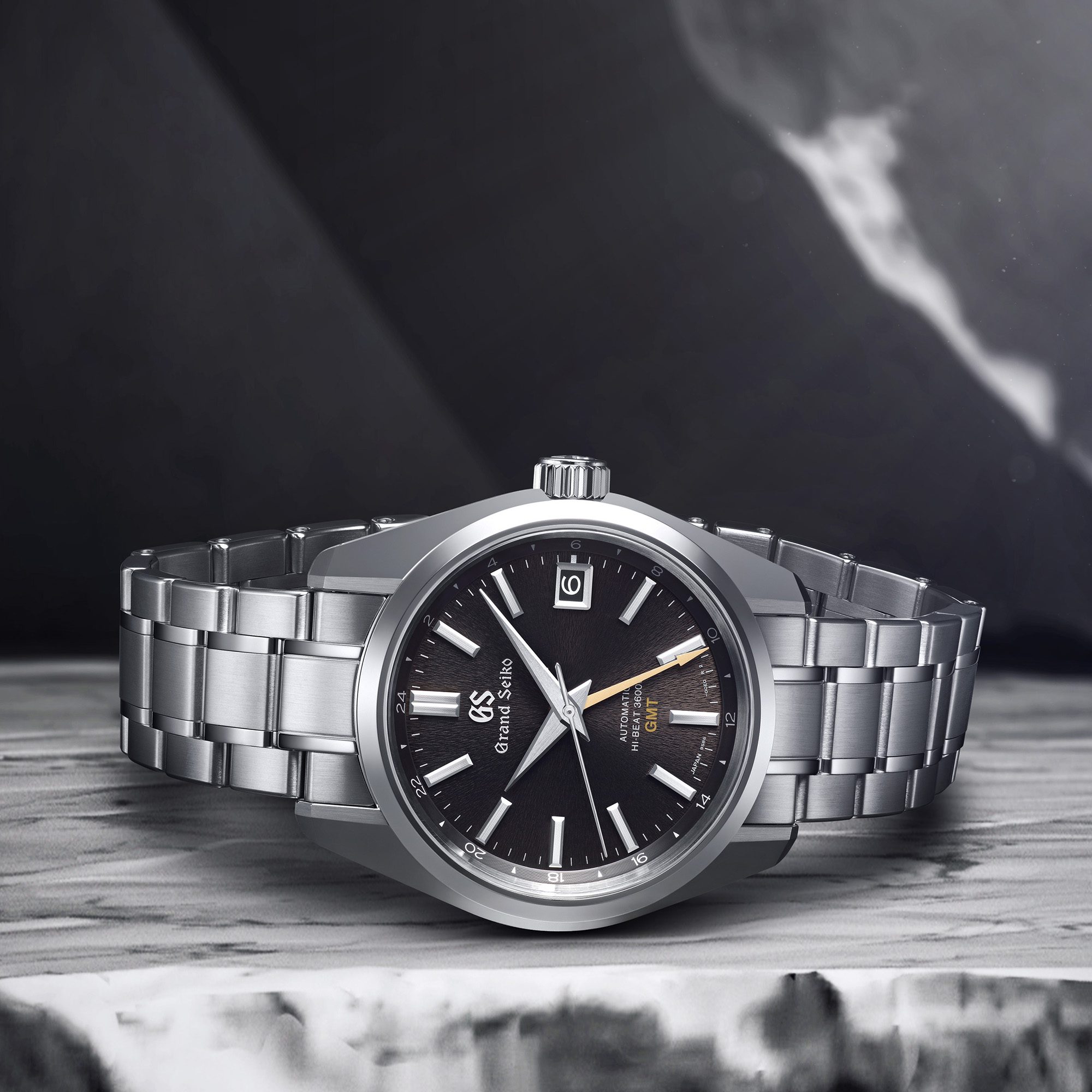 Grand Seiko 'Dusk Mount Iwate' 44GS Hi-Beat GMT | Grand Seiko Online ...